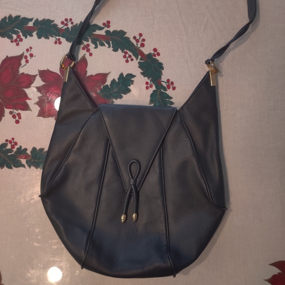 Bags | Vintage Dp Shoulderbag | Poshmark